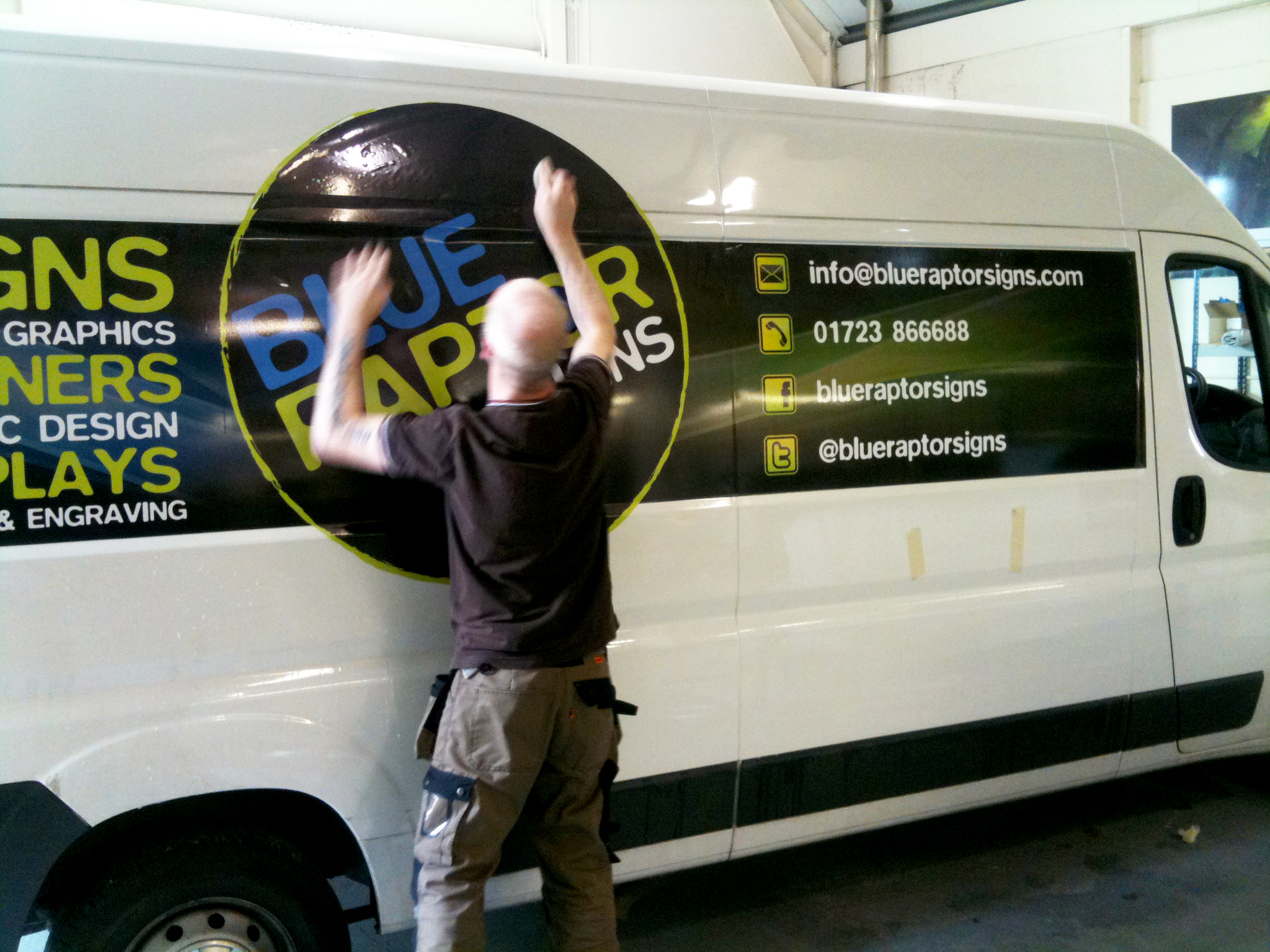 blue_raptor_van - Blue Raptor